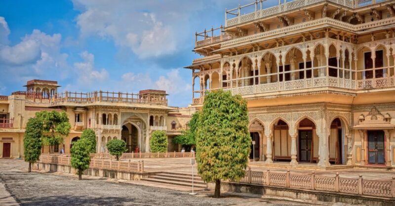 Same Day Jaipur Tour from Delhi by Car or Train | The Abroad Guide